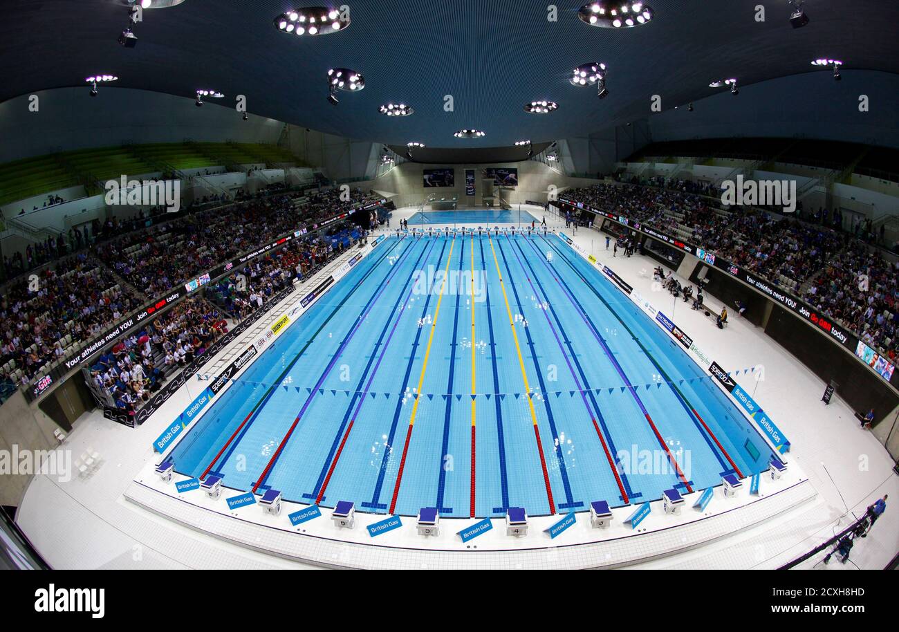 Olympic aquatics centre hi-res stock photography and images - Alamy