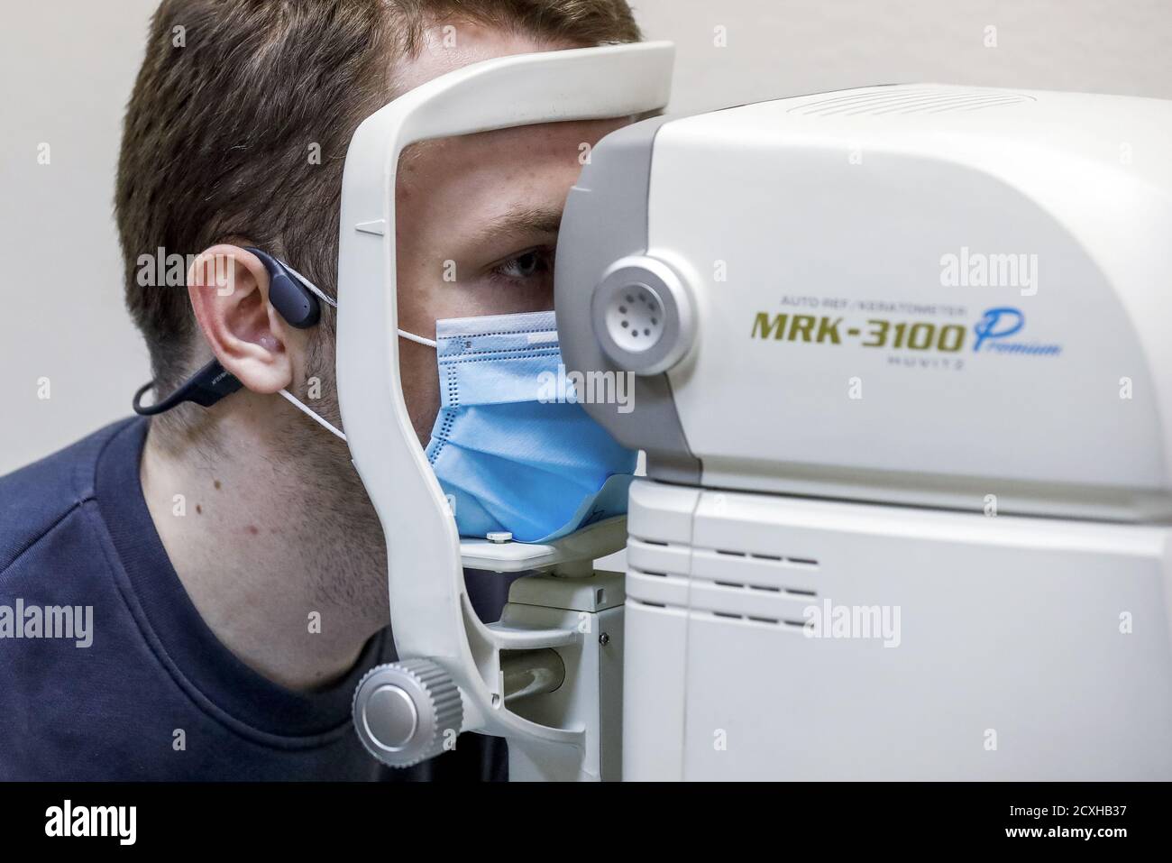 Examination Army Medical Conscript High Resolution Stock Photography ...