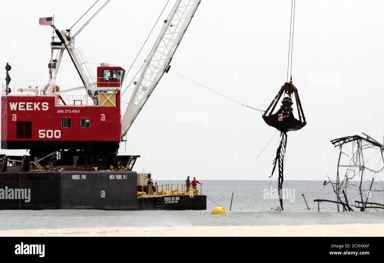 Jet star roller coaster hi-res stock photography and images - Alamy