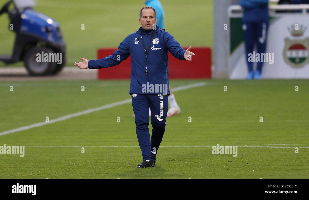 1st training with the new coach manuel baum hi-res stock photography ...