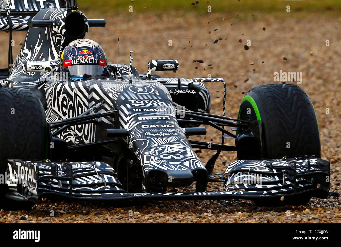 Aerodynamic helmets hi-res stock photography and images - Alamy