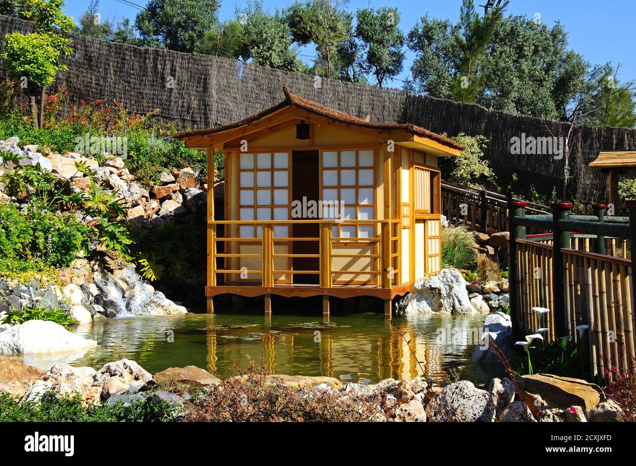 Shed on stilts hi-res stock photography and images - Alamy