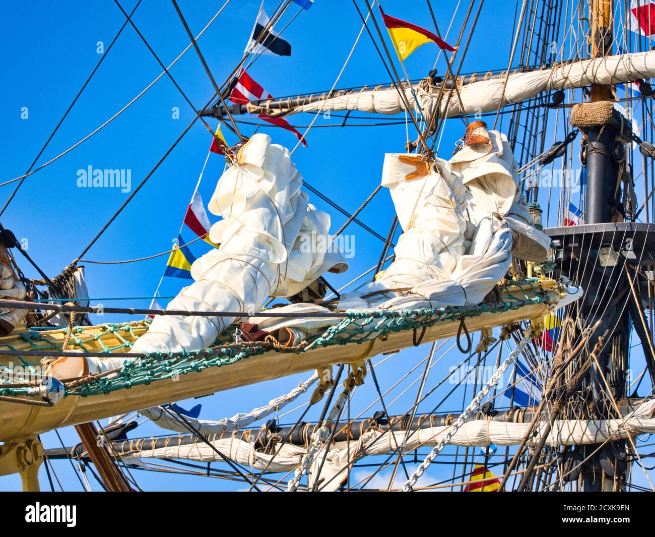 Vintage sailing ship mast ropes and tackle, Tall ship rigging mast ...