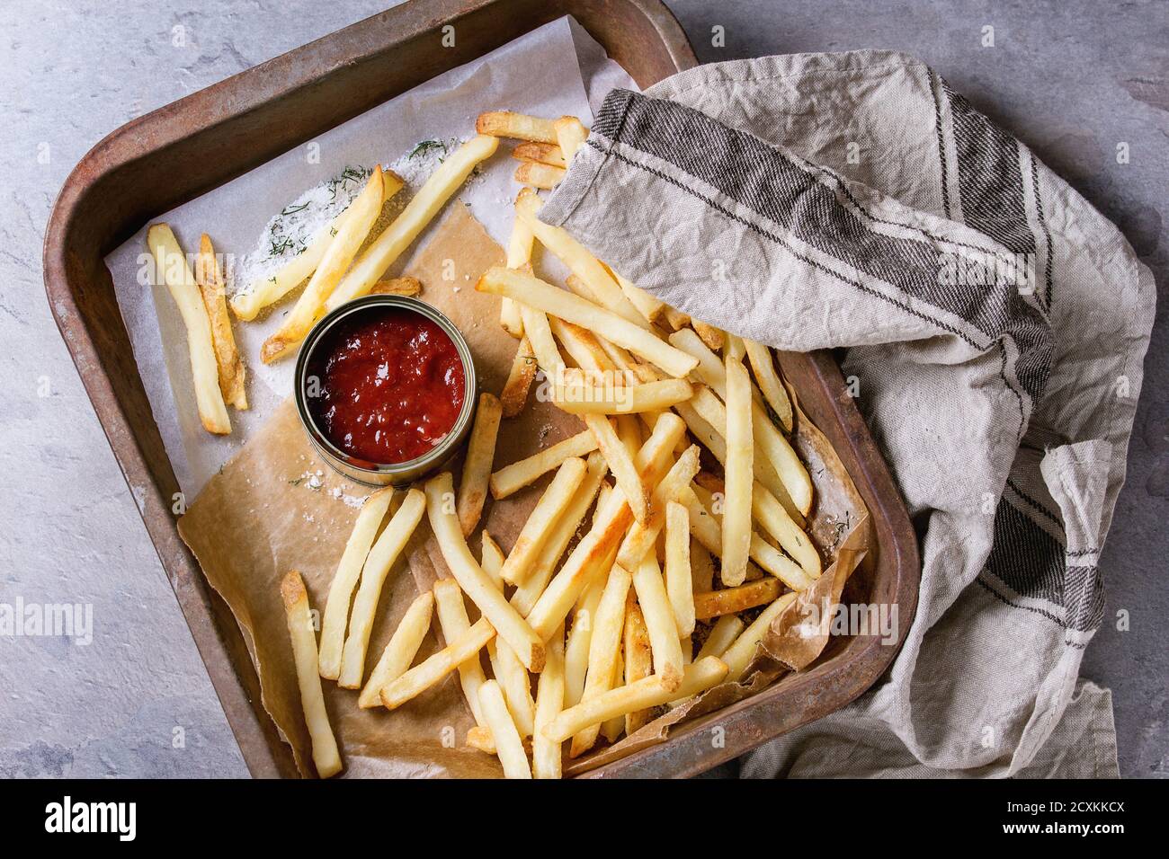 Rusty oven hi-res stock photography and images - Alamy