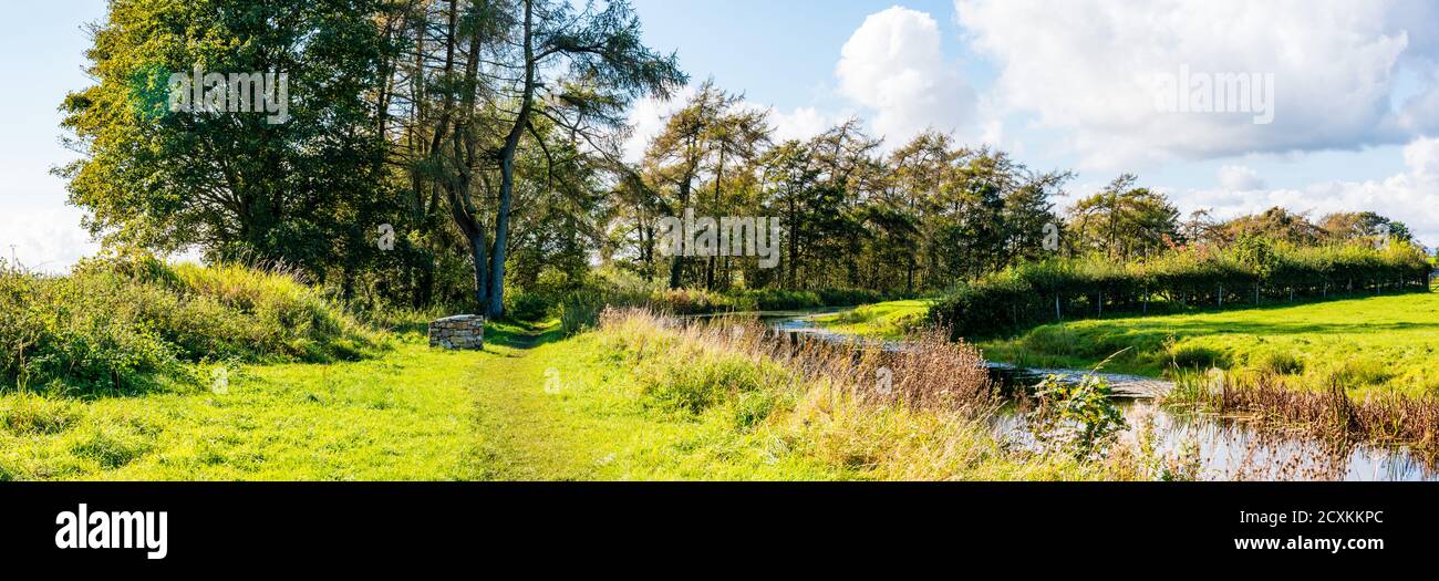 View of an English rural countryside scenery on British waterway Stock ...