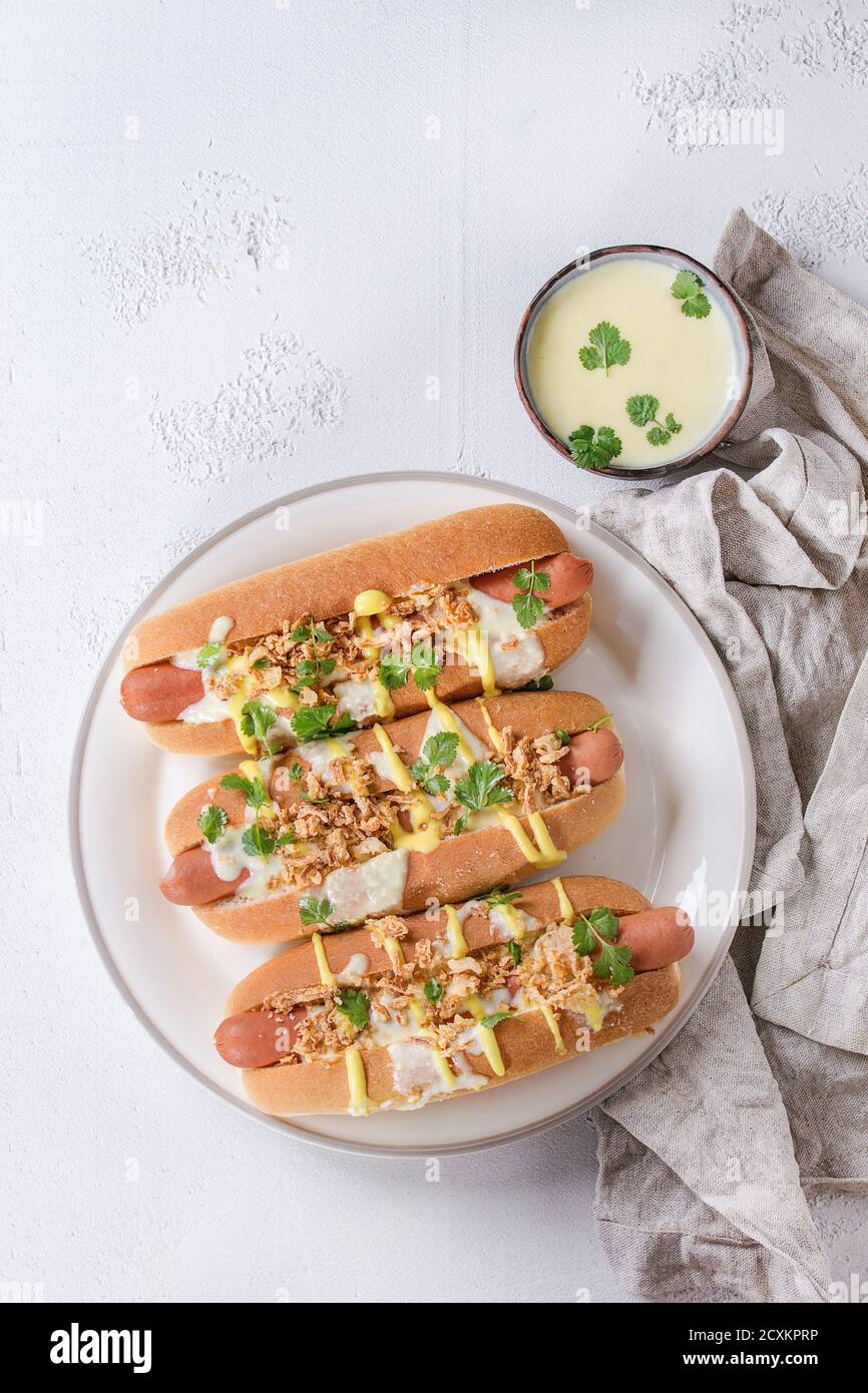 Tasty hot dogs bowl hi-res stock photography and images - Alamy