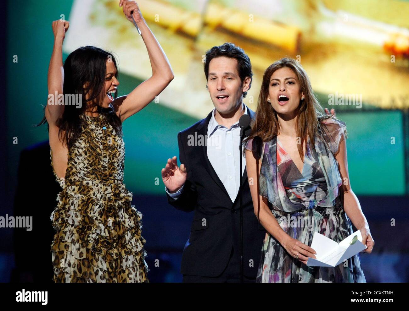 Actress eva mendes hi-res stock photography and images - Alamy