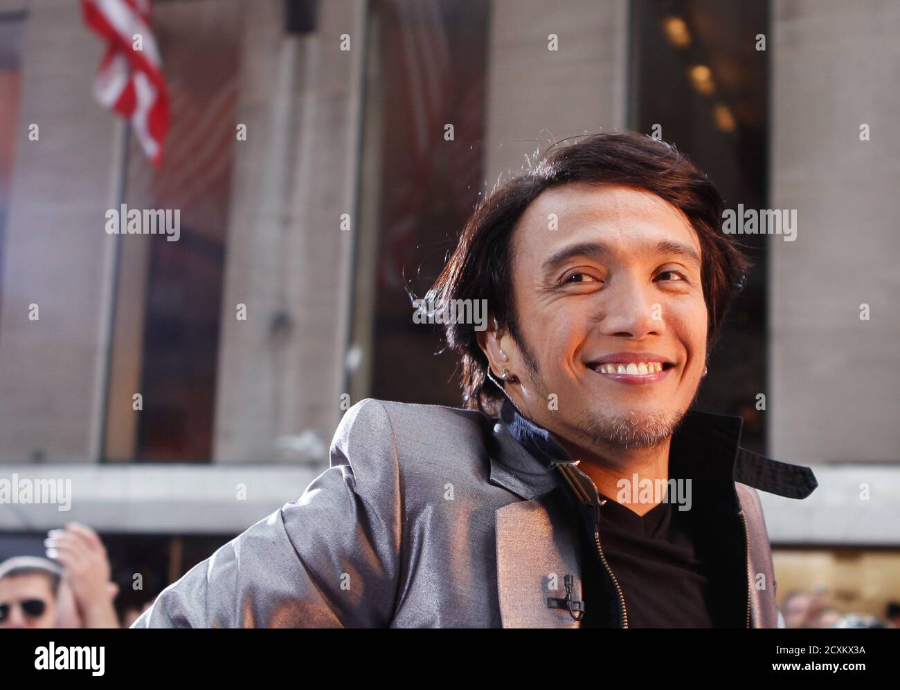 Arnel pineda hi-res stock photography and images - Alamy