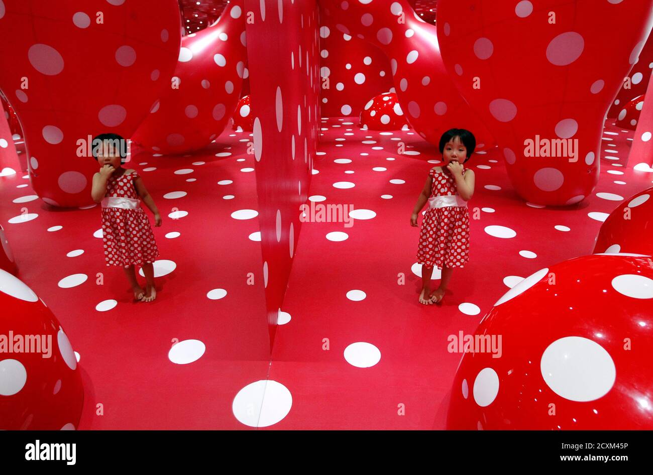 Japanese avant garde art hi-res stock photography and images - Alamy