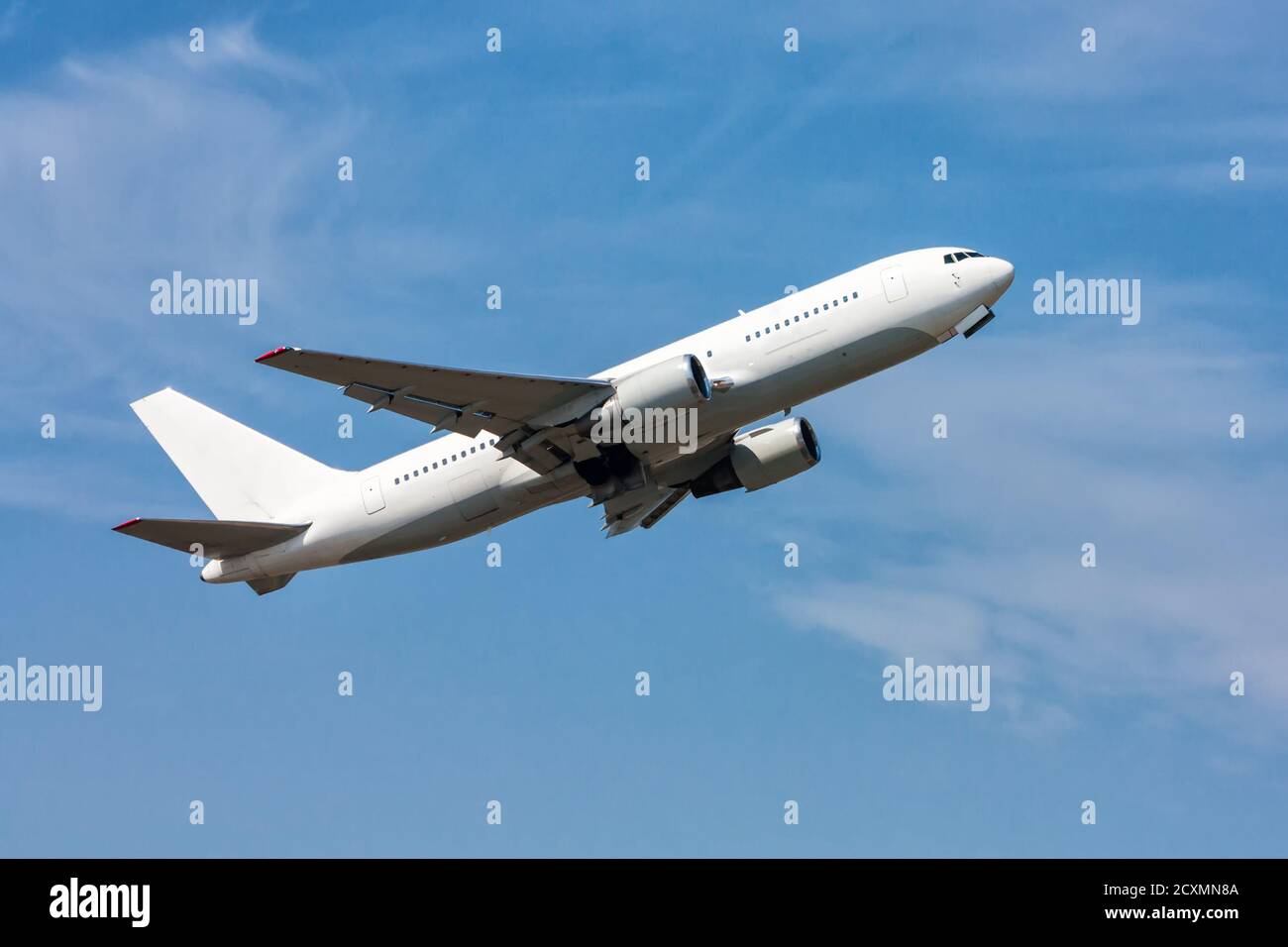 Taking off the passenger airplane Stock Photo - Alamy