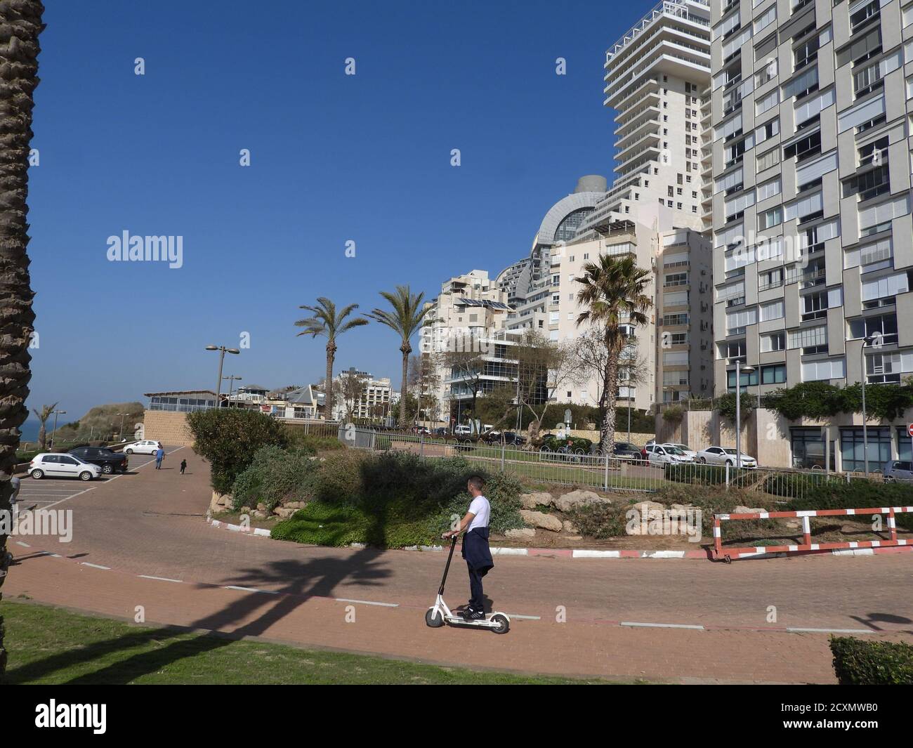 Israel, Sharon Region, Netanya coastal Promenade on the cliff ...