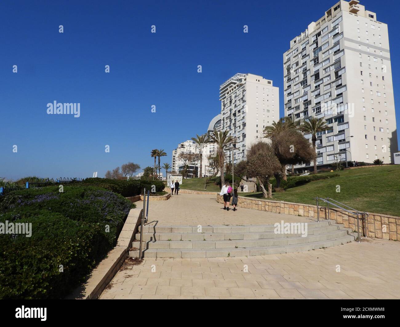 Israel, Sharon Region, Netanya coastal Promenade on the cliff ...
