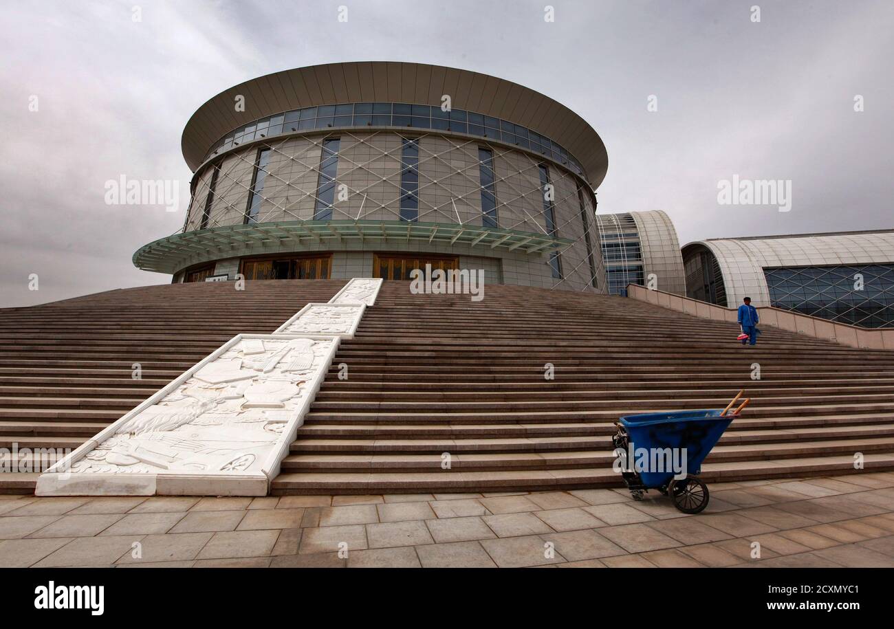 The towers asylum hi-res stock photography and images - Alamy