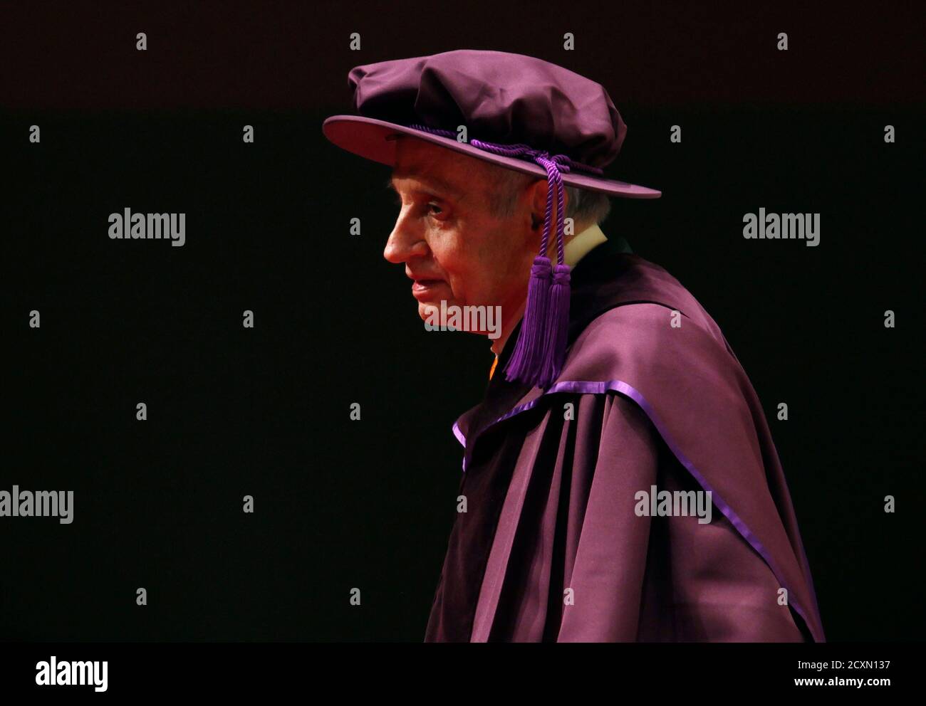 Game theory nash hi-res stock photography and images - Alamy