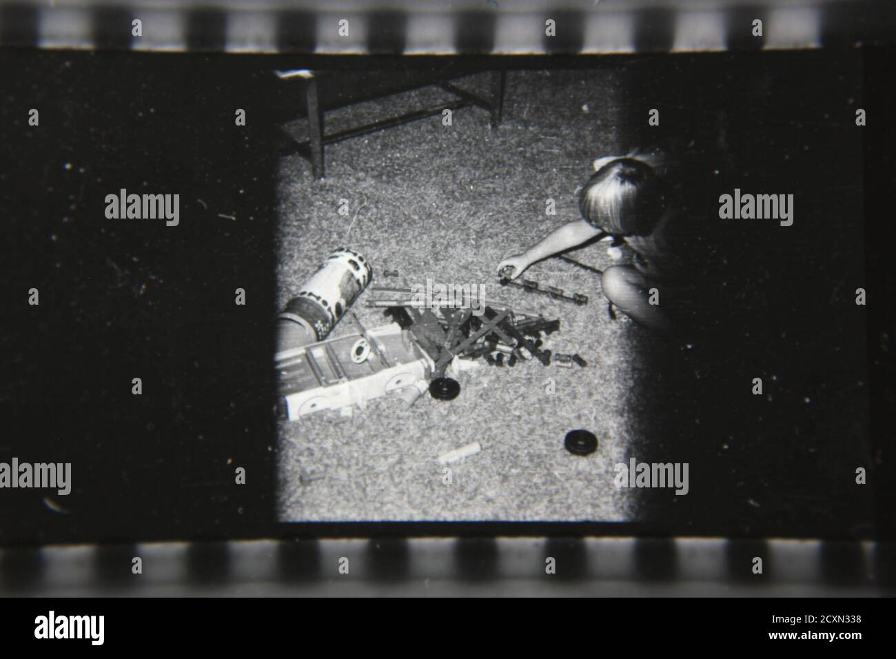 Casual glimpse hi-res stock photography and images - Alamy