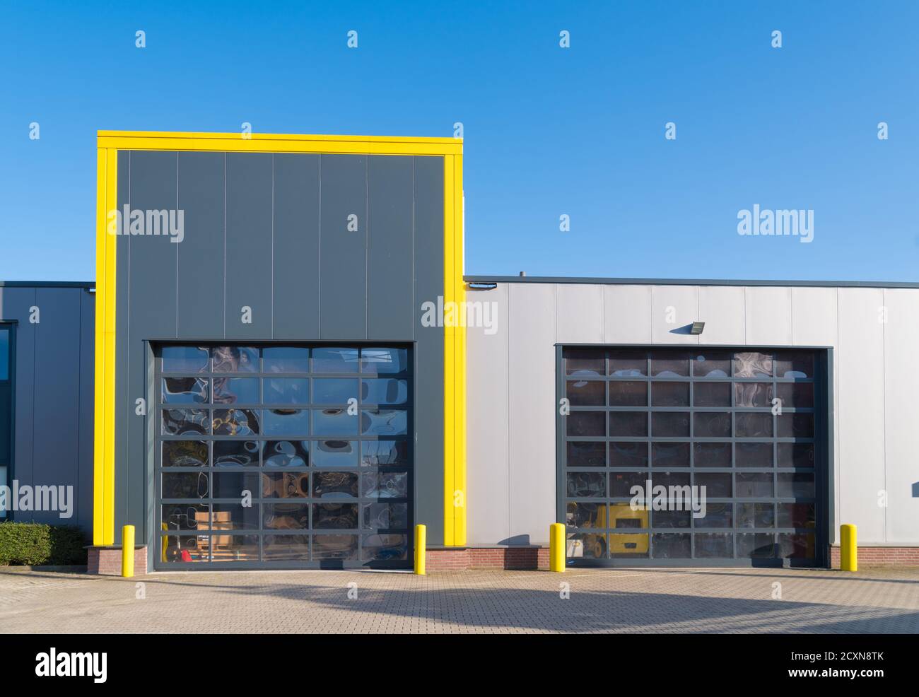 Modern industrial unit hi-res stock photography and images - Alamy