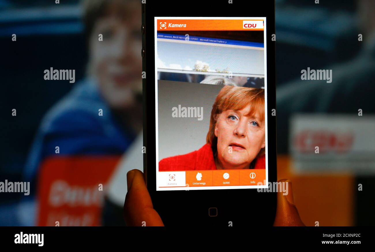 Angela Merkel Smiling High Resolution Stock Photography and Images - Alamy