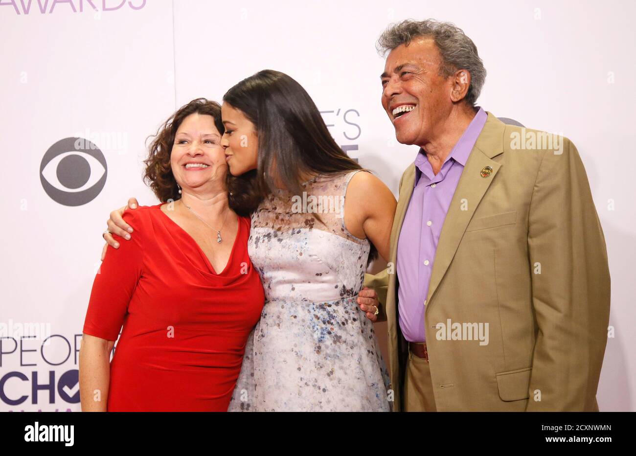 Gina rodriguez with parents hi-res stock photography and images - Alamy