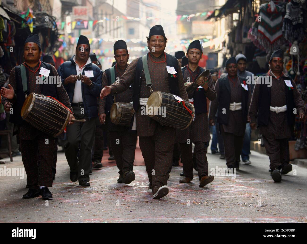 Men newari in traditional dress hi-res stock photography and images - Alamy