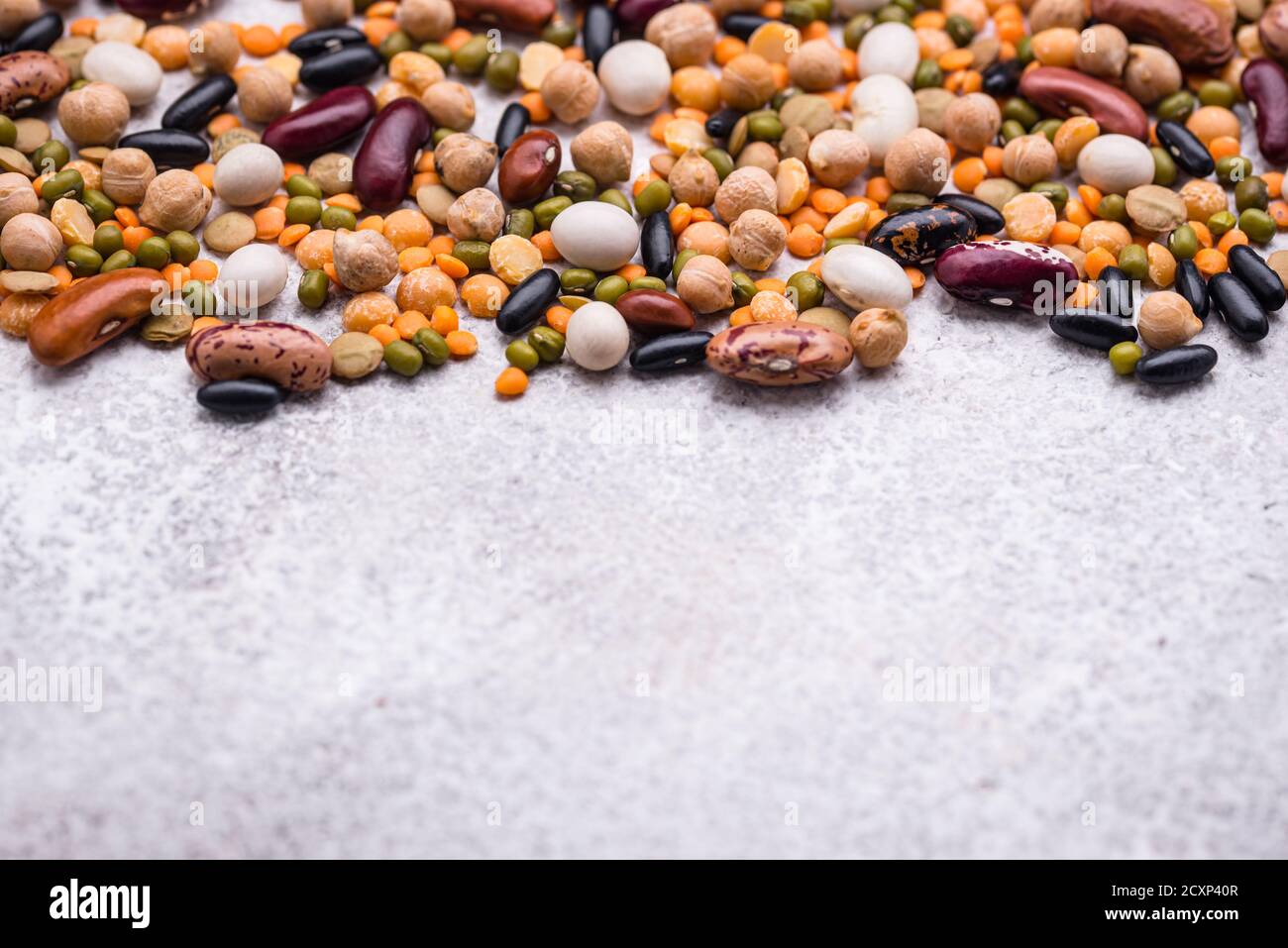 Lentils legumes pea hi-res stock photography and images - Alamy