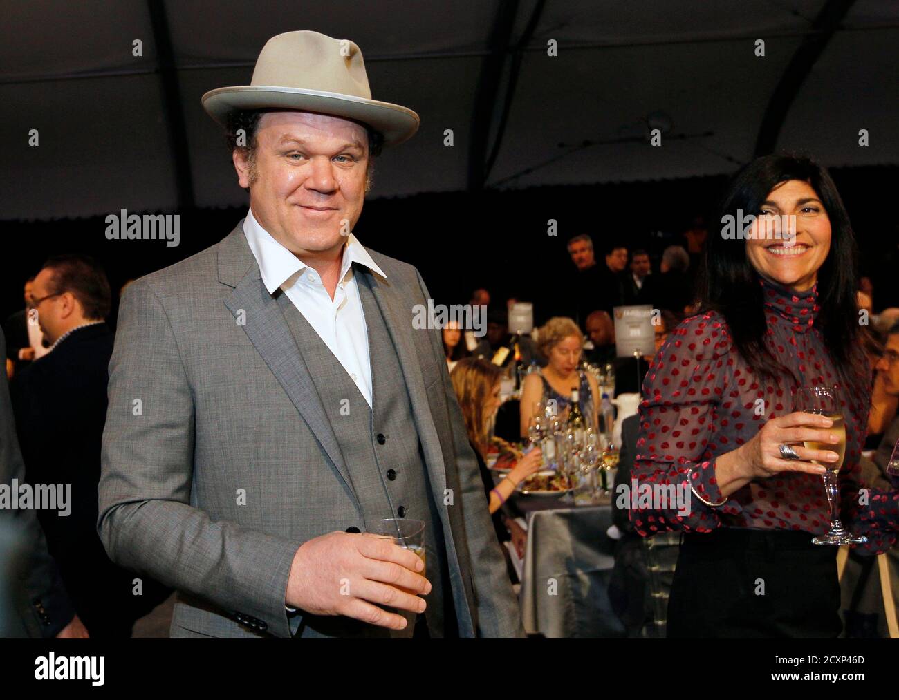 John c reilly and wife alison hi-res stock photography and images - Alamy