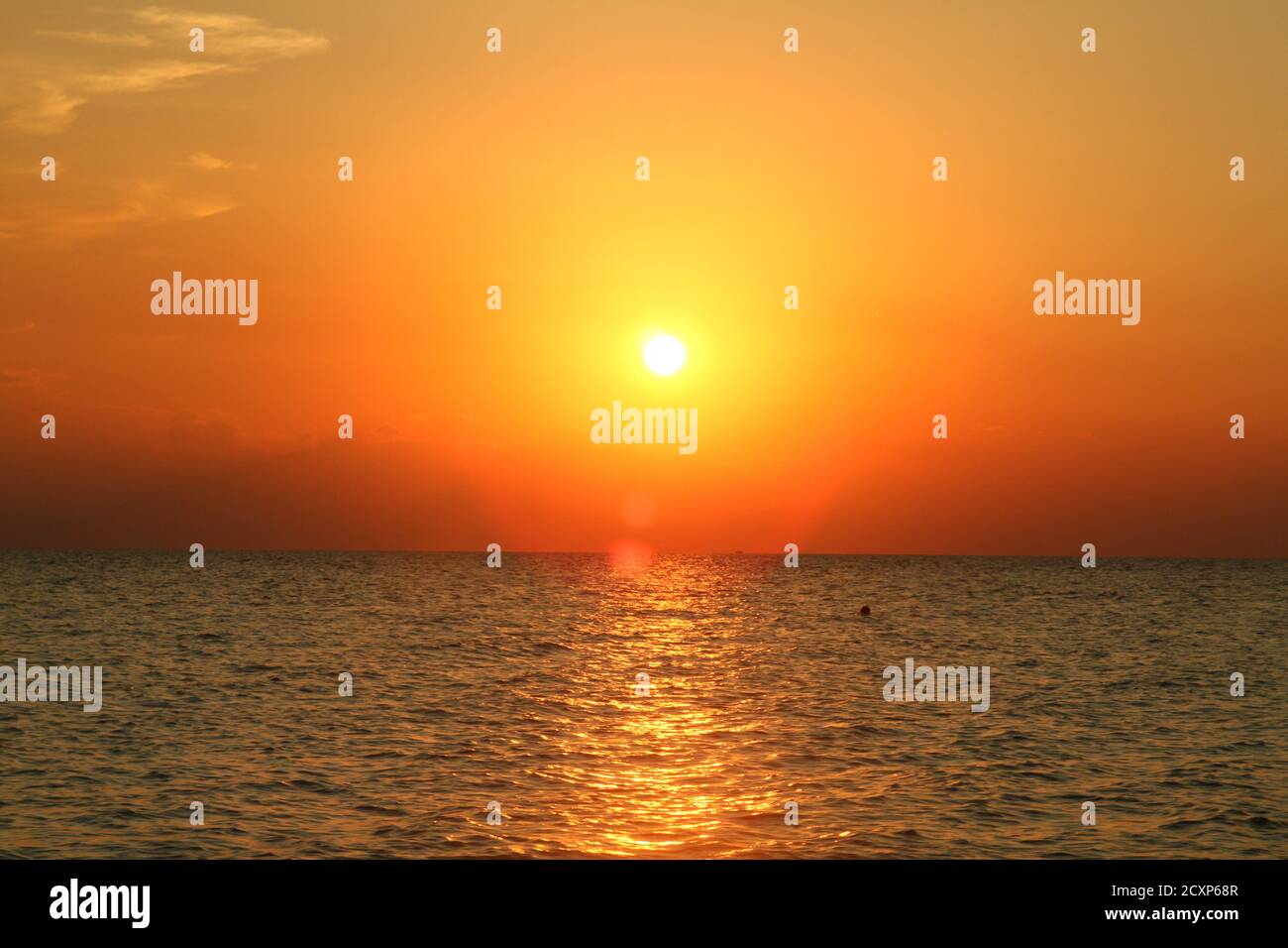 gold sea sunset landscape panorama, background natural Stock Photo - Alamy