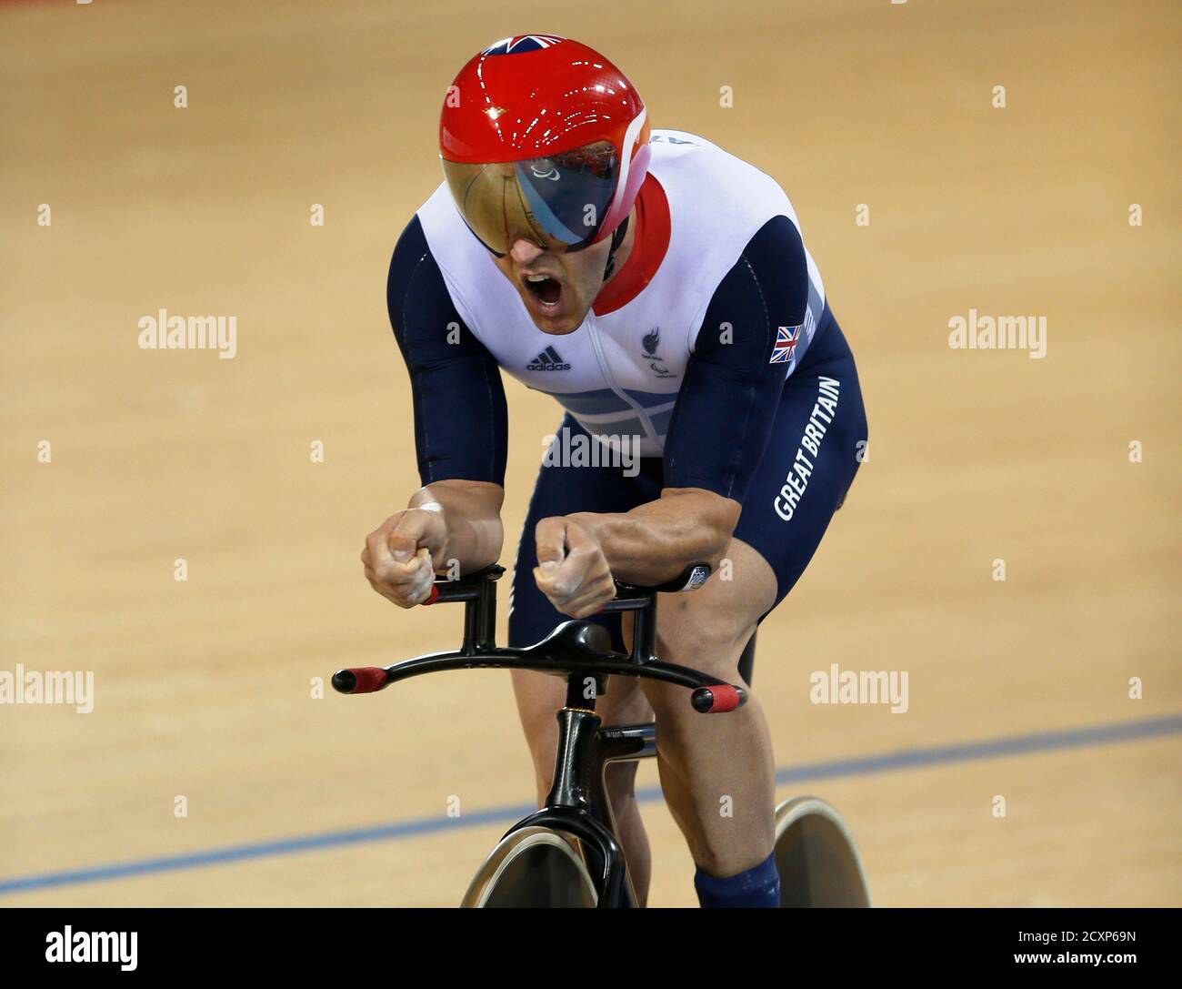 Mark colbourne hi-res stock photography and images - Alamy