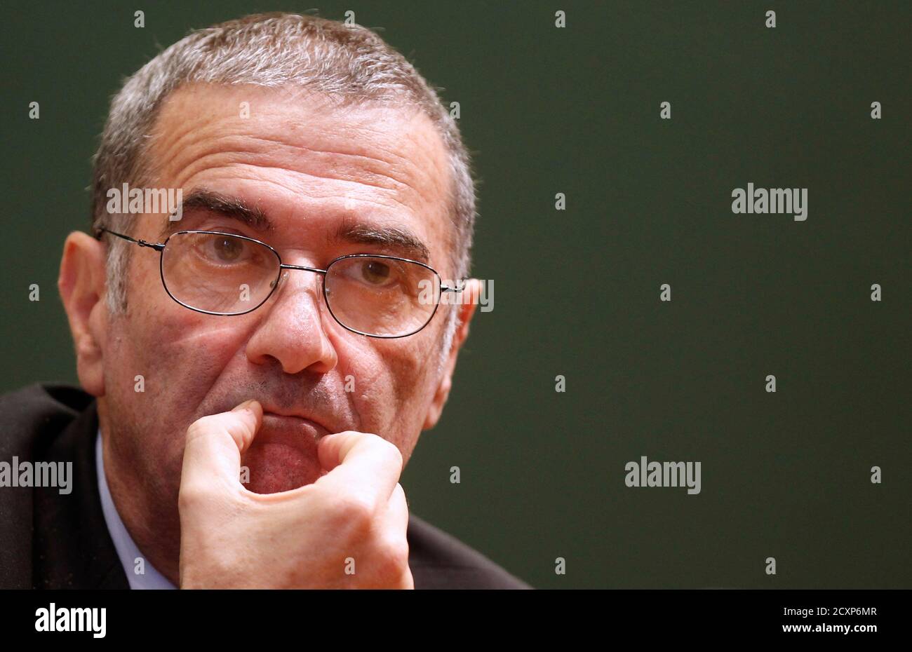 Serge haroche nobel hi-res stock photography and images - Alamy