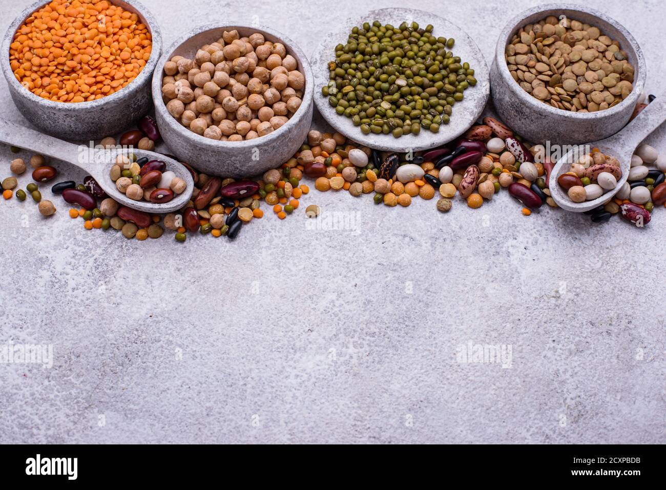 Various legumes. Lentils, beans, pea, chickpea Stock Photo - Alamy