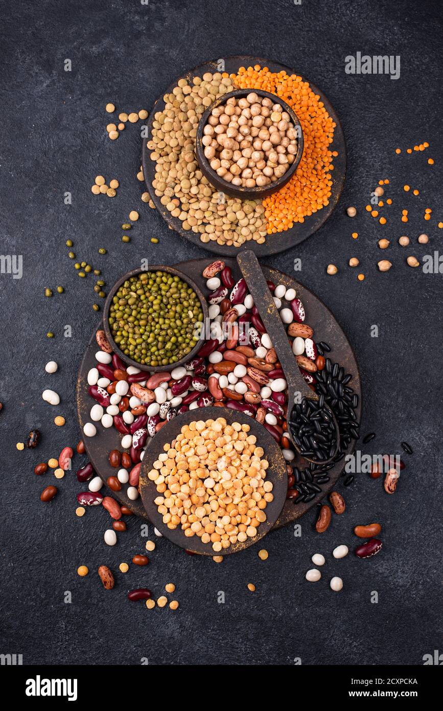 Lentils legumes pea hi-res stock photography and images - Alamy