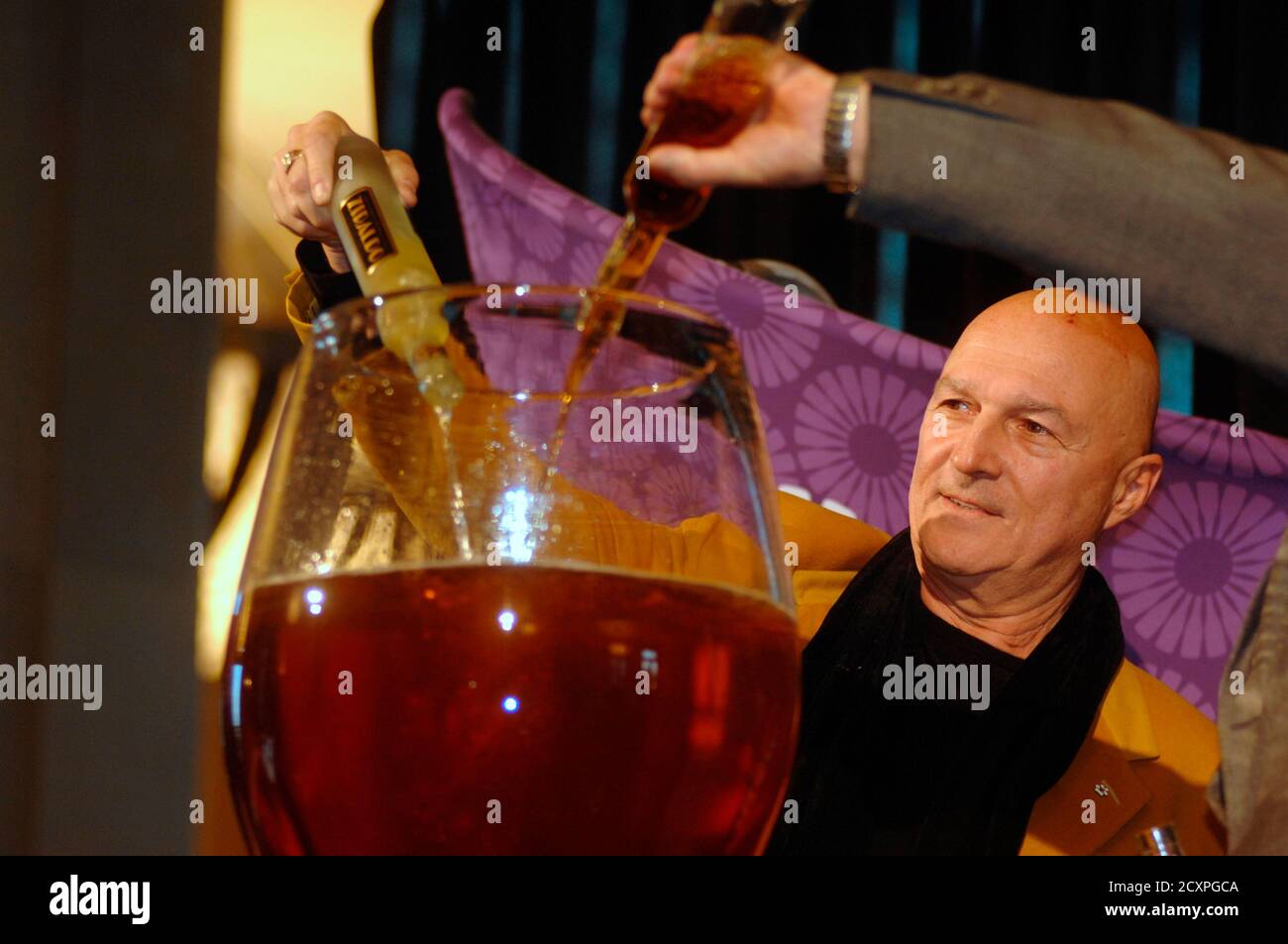 Setting new world record in process hi-res stock photography and images ...