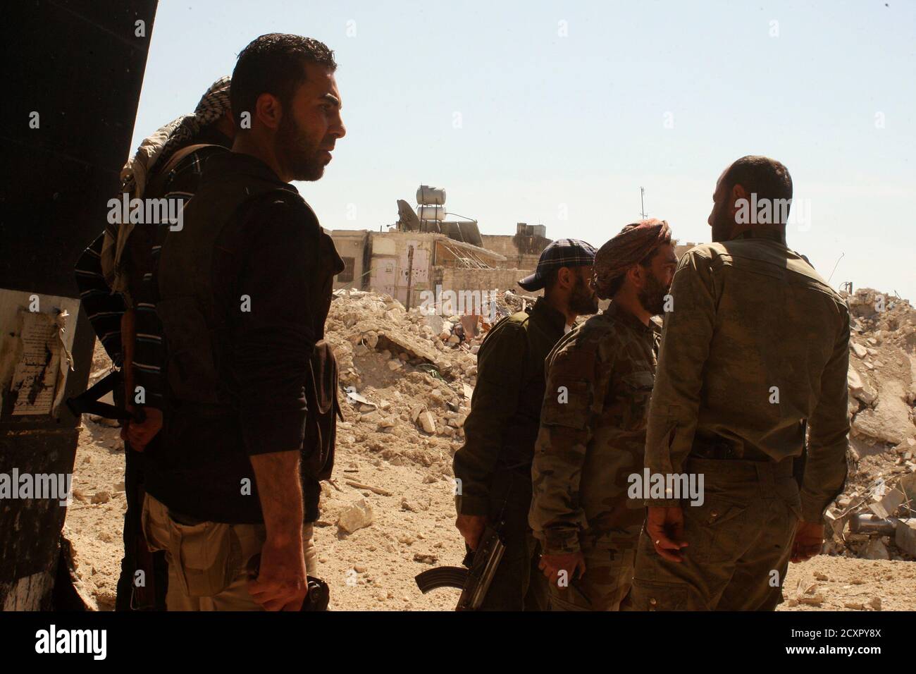 Aleppo police free syrian hi-res stock photography and images - Alamy