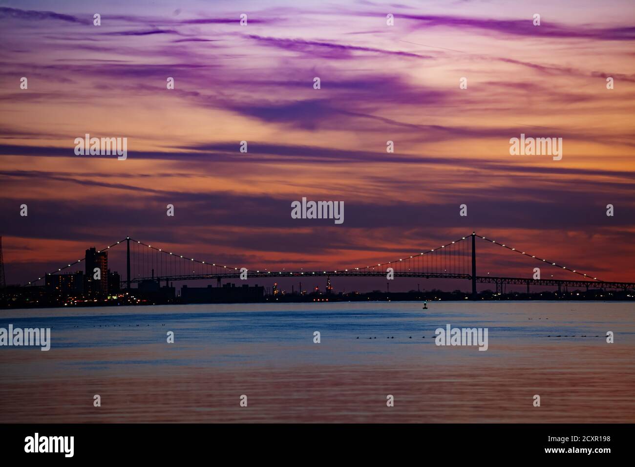 Ambassador bridge hi-res stock photography and images - Alamy