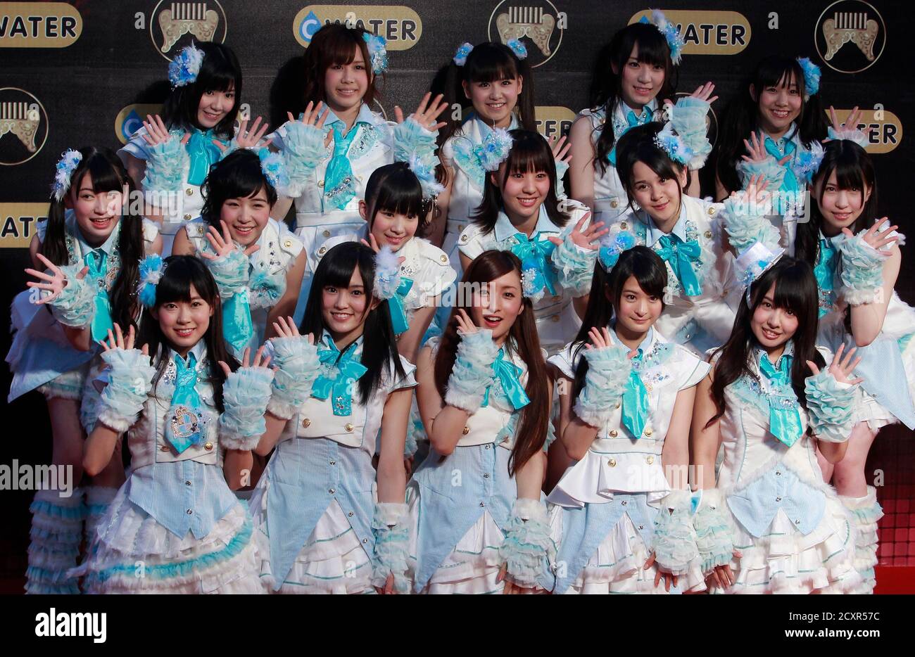 Japanese idol hi-res stock photography and images - Alamy