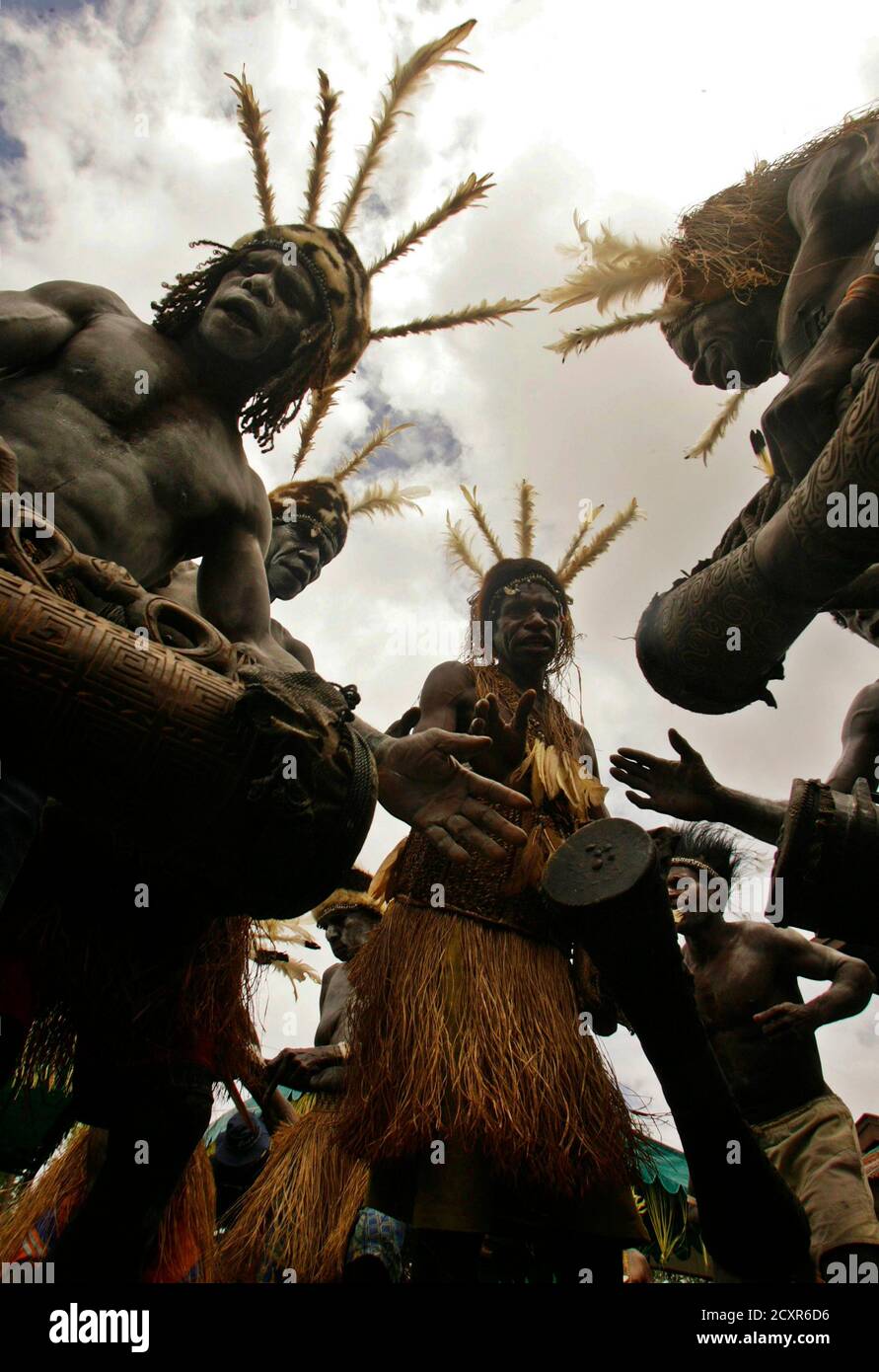 Tribal Asmat High Resolution Stock Photography and Images - Alamy