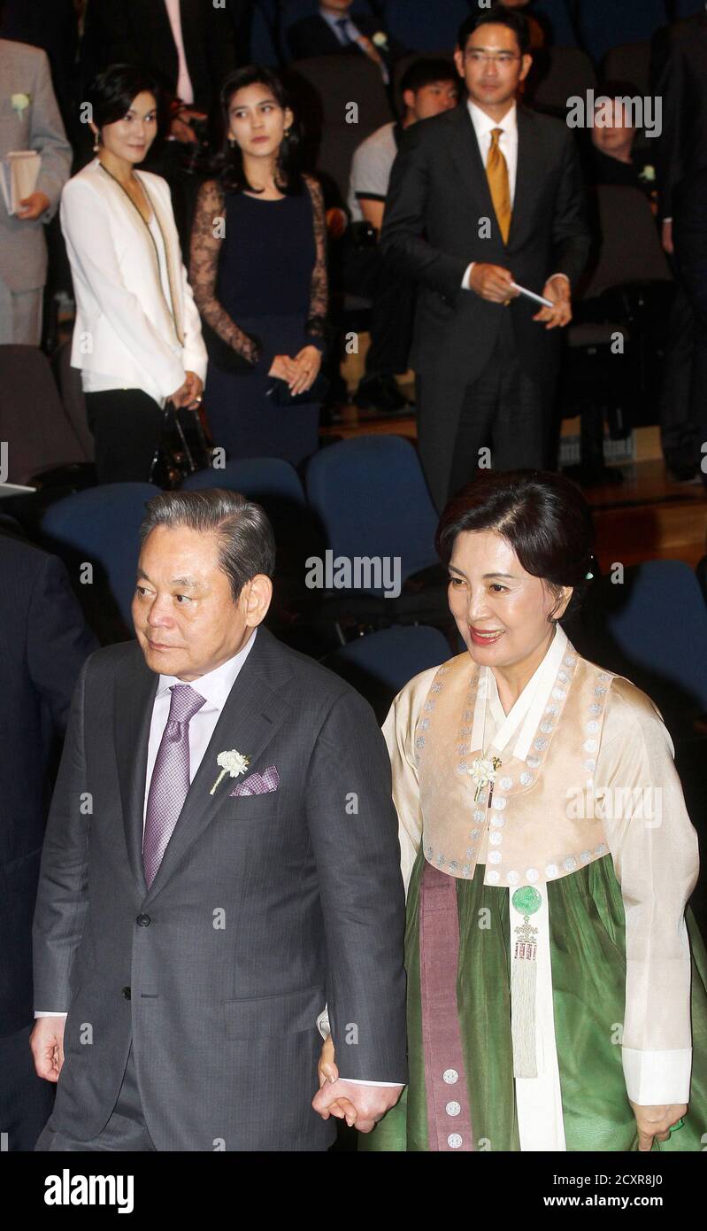 June seo lee hi-res stock photography and images - Alamy