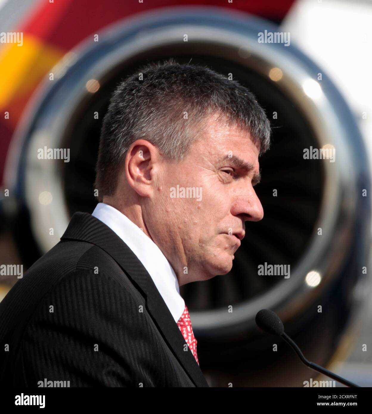 Brazil airplane manufacturer hi-res stock photography and images - Alamy