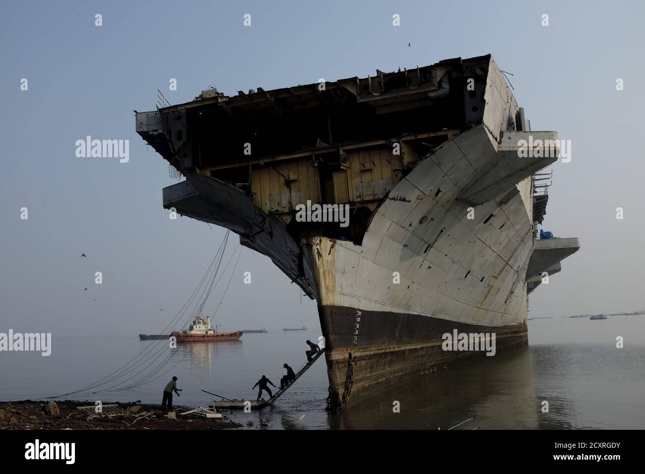 Ins vikrant indian navy hi-res stock photography and images - Alamy