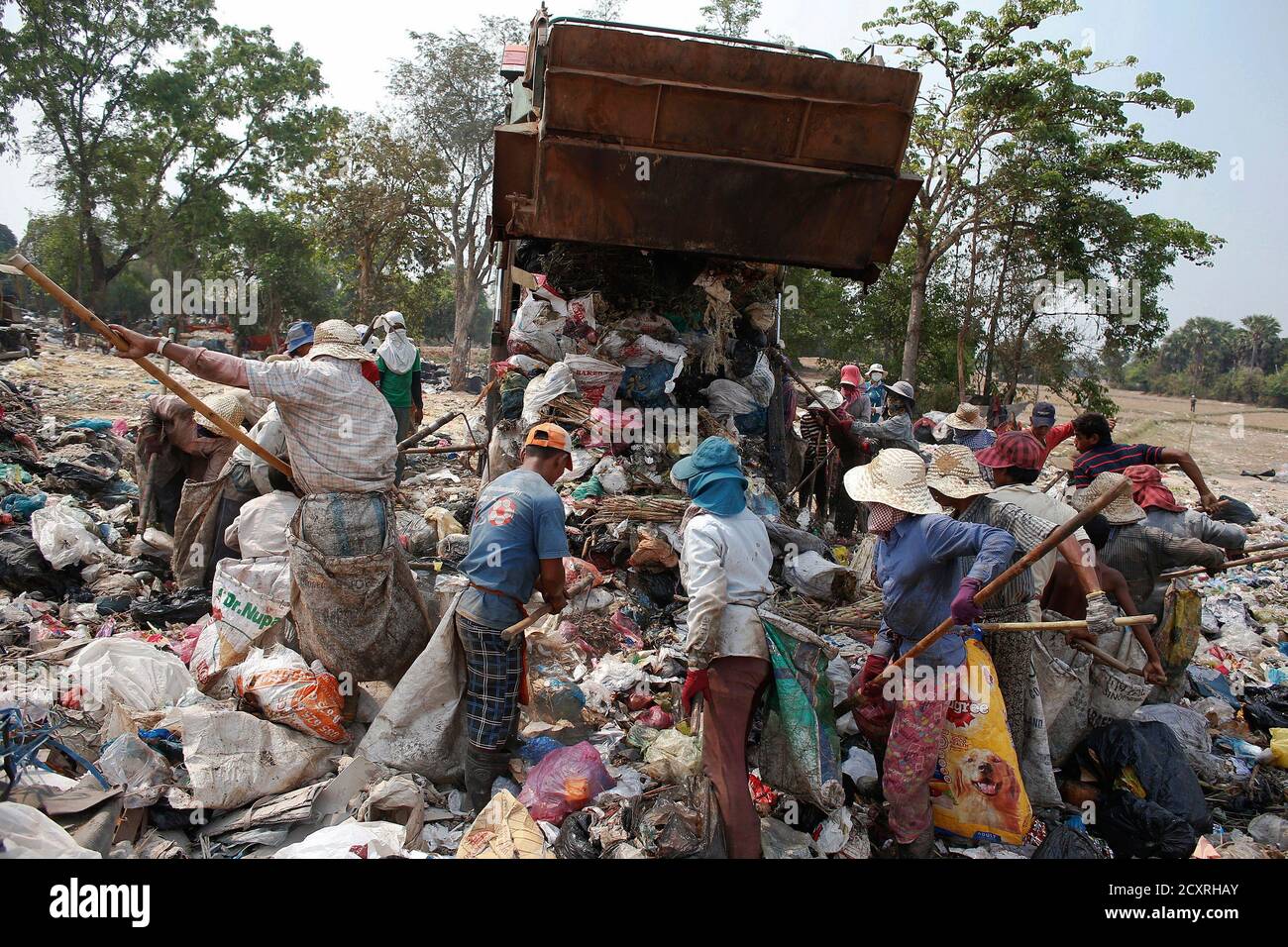 Garbage school in cambodia hi-res stock photography and images - Alamy