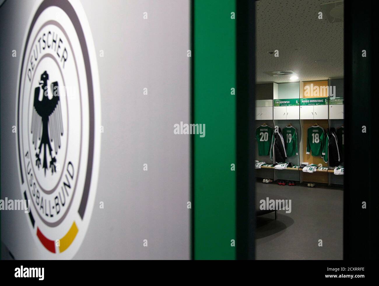 Soccer dressing room door hi-res stock photography and images - Alamy