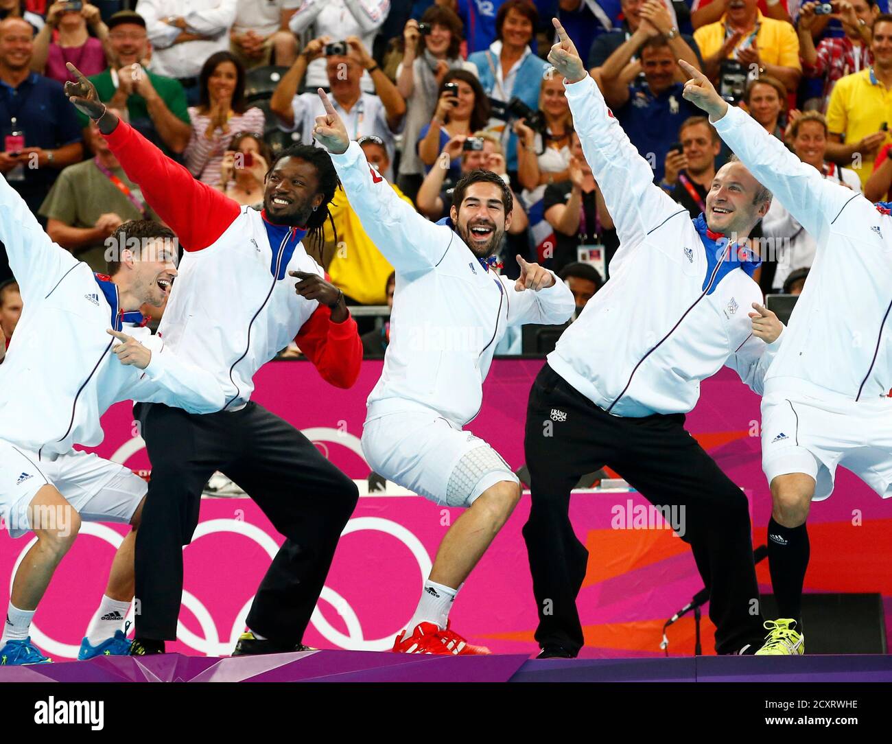 Usain bolt signature pose hi-res stock photography and images - Alamy