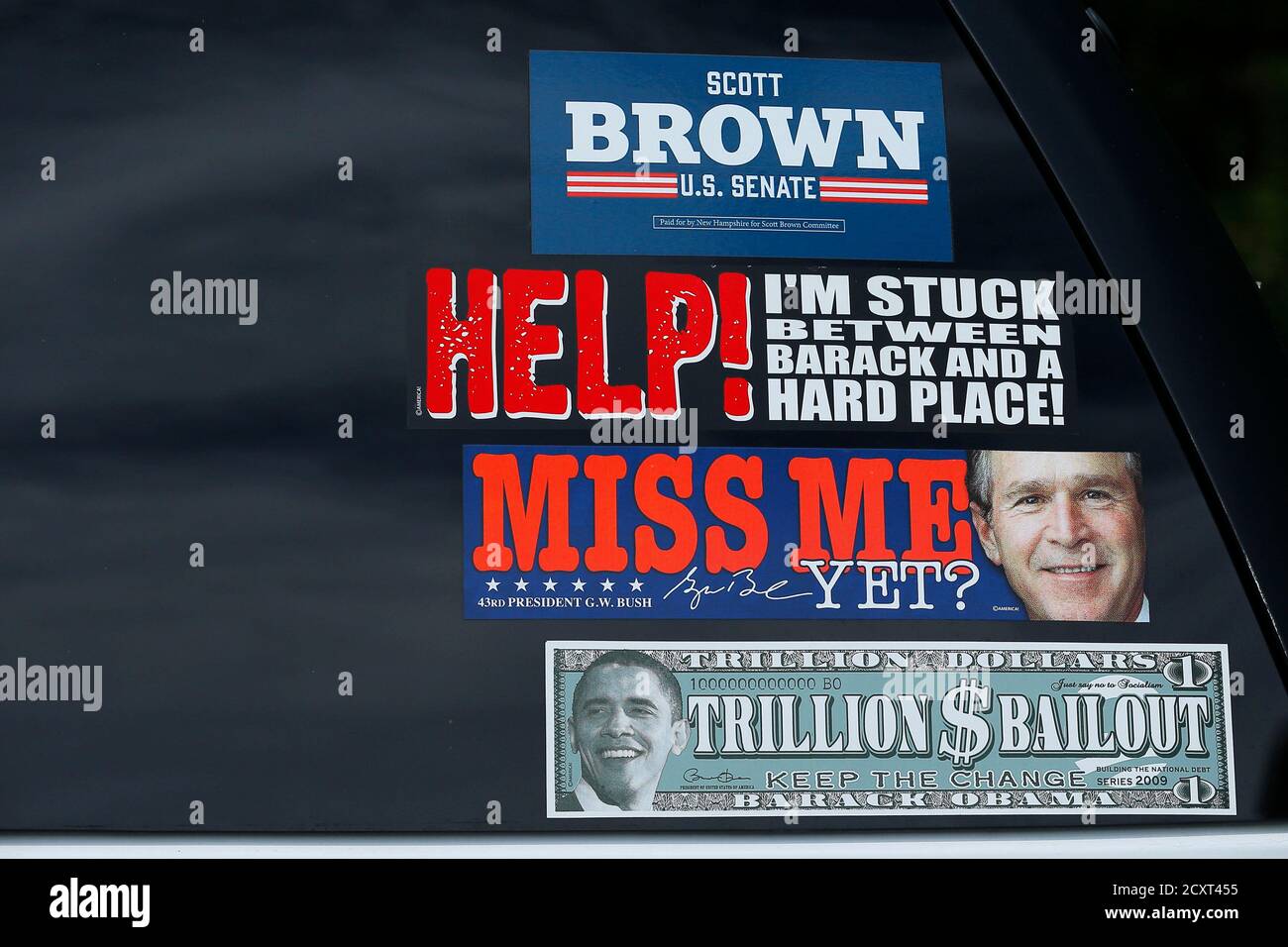 New car window sticker hi-res stock photography and images - Alamy