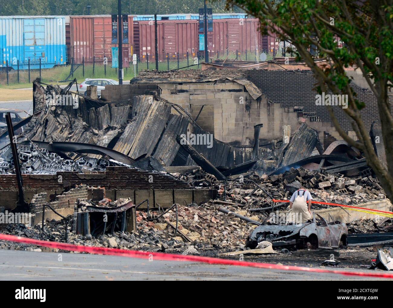 Megantic rail High Resolution Stock Photography and Images - Alamy
