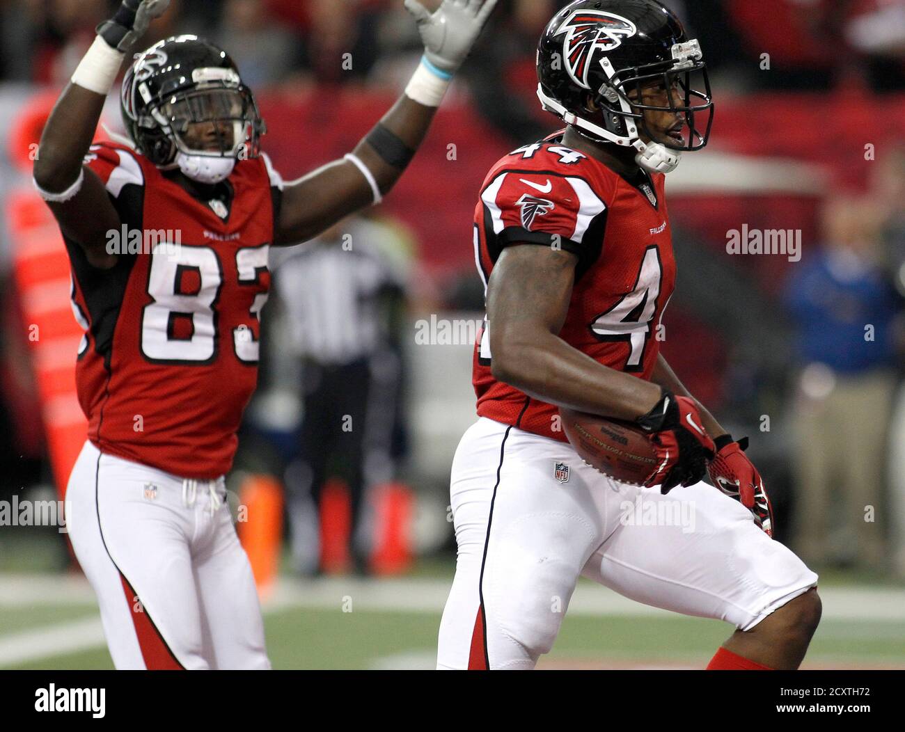 American football signals hi-res stock photography and images - Alamy