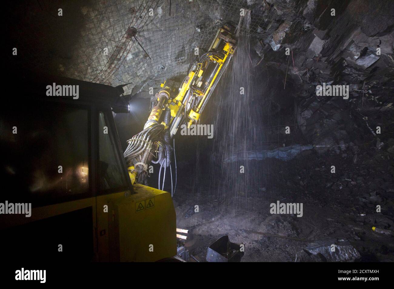 Surface mining operations hi-res stock photography and images - Alamy