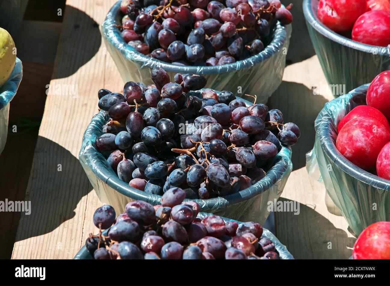 Saudi Arabia Fruit Market High Resolution Stock Photography and Images ...
