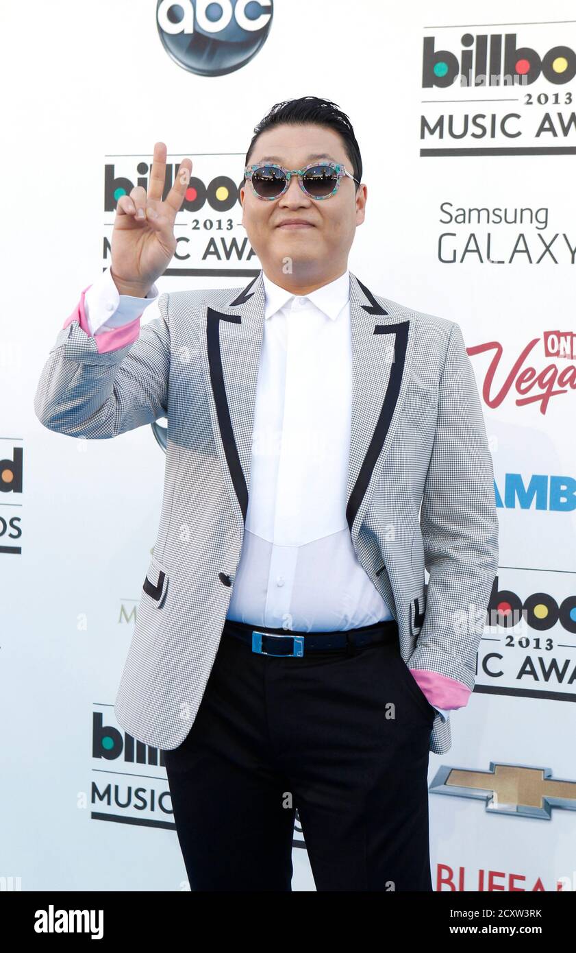 South korean singer psy hi-res stock photography and images - Alamy