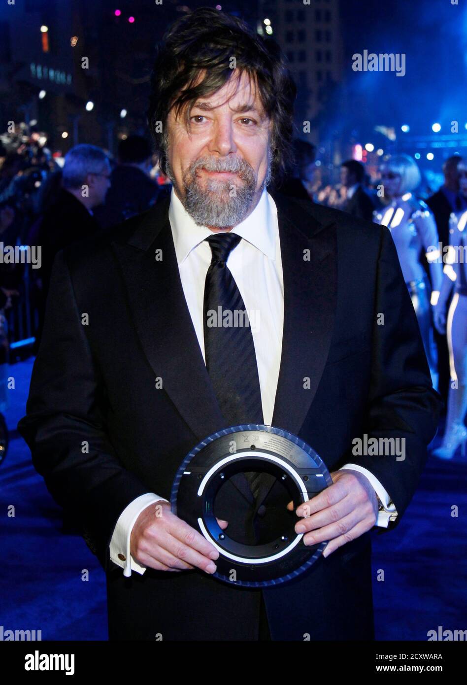 Steven lisberger 2010 tron hi-res stock photography and images - Alamy