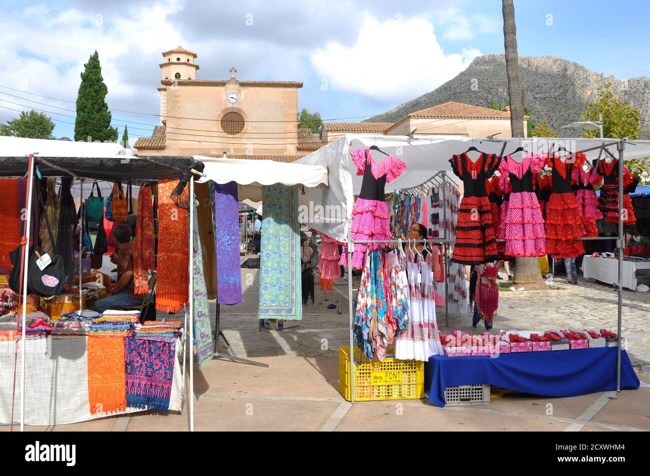 Stalls in Puerto Pollensa market Majorca Stock Photo - Alamy