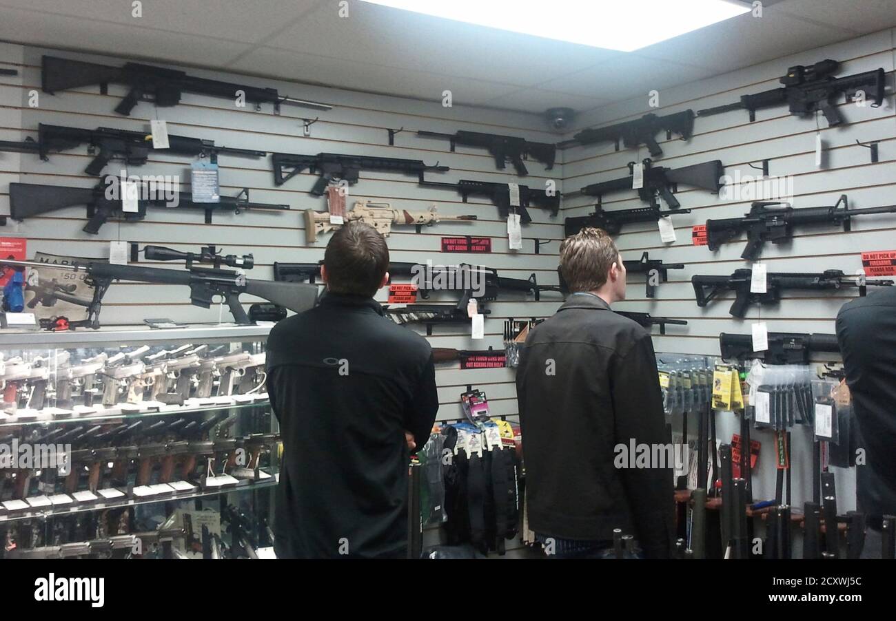 Gun Shops High Resolution Stock Photography and Images - Alamy